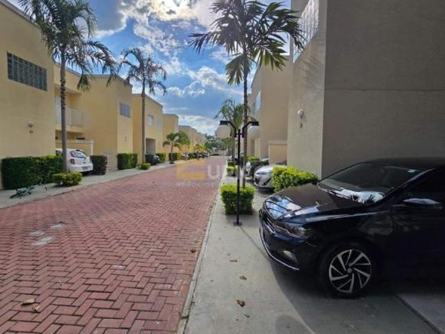 Casa em condomínio à venda no Condomínio Residencial Santa Elisa em Valinhos/SP