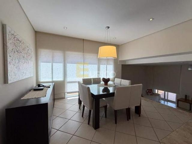 Casa em condomínio à venda no Condomínio Residencial Terras do Caribe em Valinhos/SP