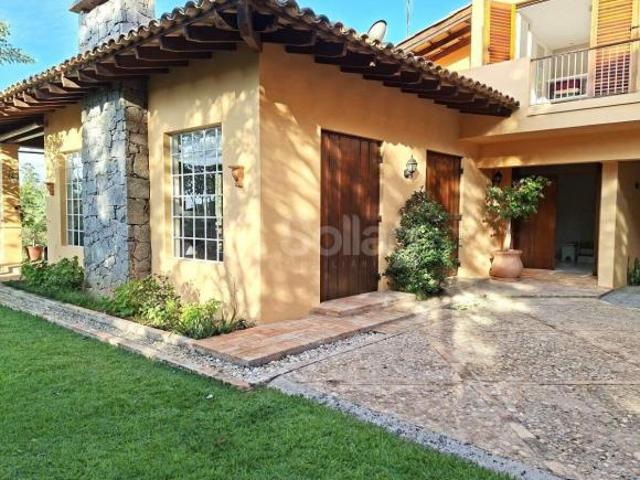 Casa em condomínio à venda no Condomínio Vale da Santa Fé em Vinhedo/SP