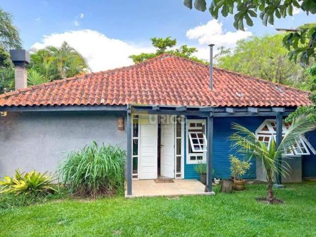 Casa em condomínio à venda no Condomínio Vale da Santa Fé em Vinhedo/SP