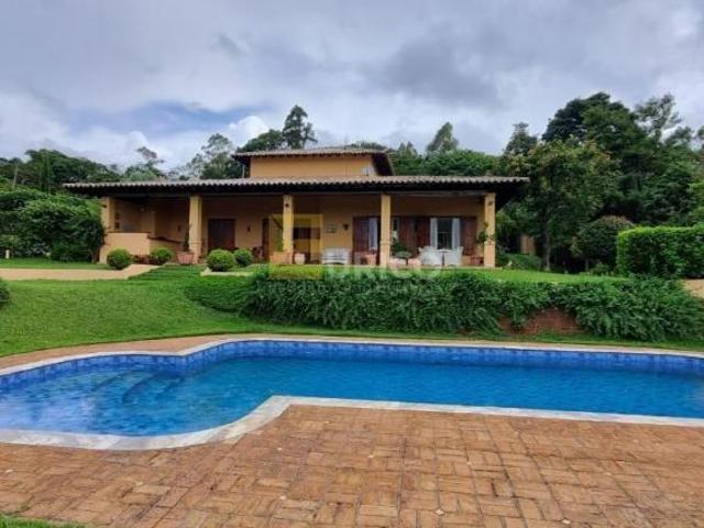 Casa em condomínio à venda no Condomínio Vale da Santa Fé em Vinhedo/SP