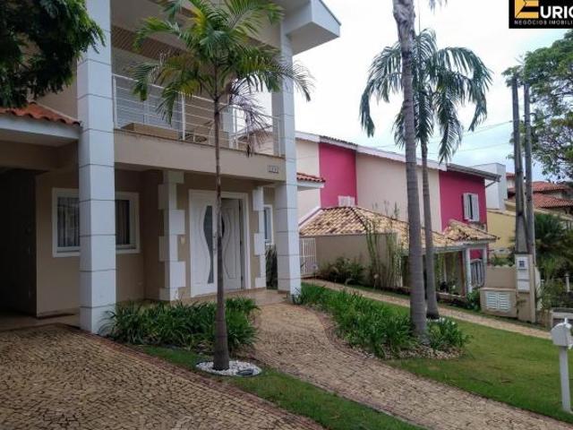 Casa em condomínio à venda no Condomínio Villaggio Capríccio em Louveira/SP