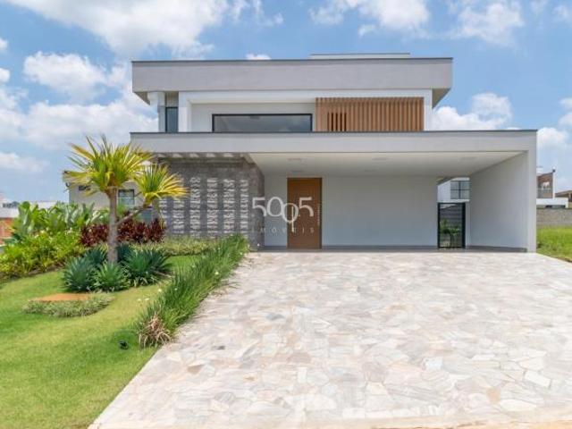 Casa em condomínio à venda no Condomínio Villas do Golf em Itu, 3 suítes, 500m² de área total