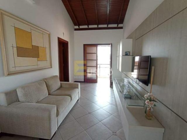 Casa em condomínio à venda no Condomínio Vivenda das Quaresmeiras em Valinhos/SP