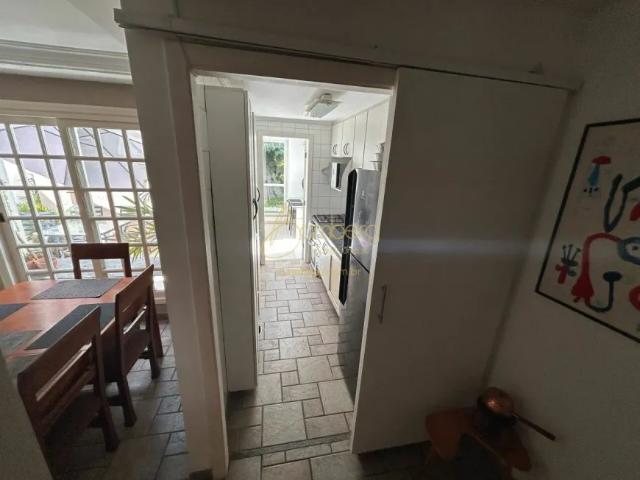 Casa em condomínio à venda no Jardim Consórcio