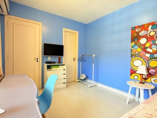 Casa em Condomínio à venda no Jardim Isabel 03 quartos e 02 vagas de garagem