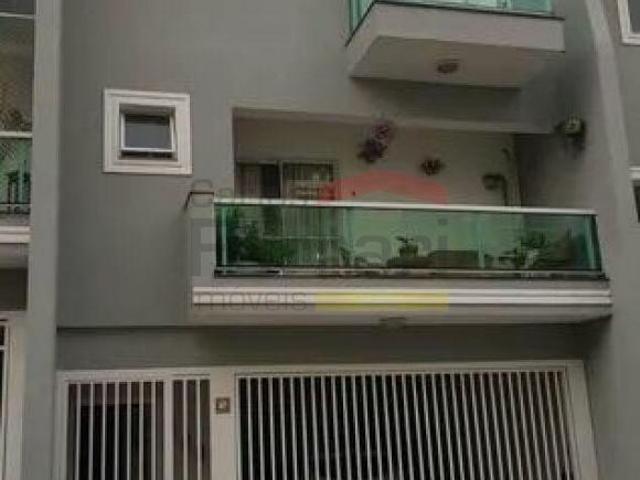Casa em condomínio á venda no Mandaqui