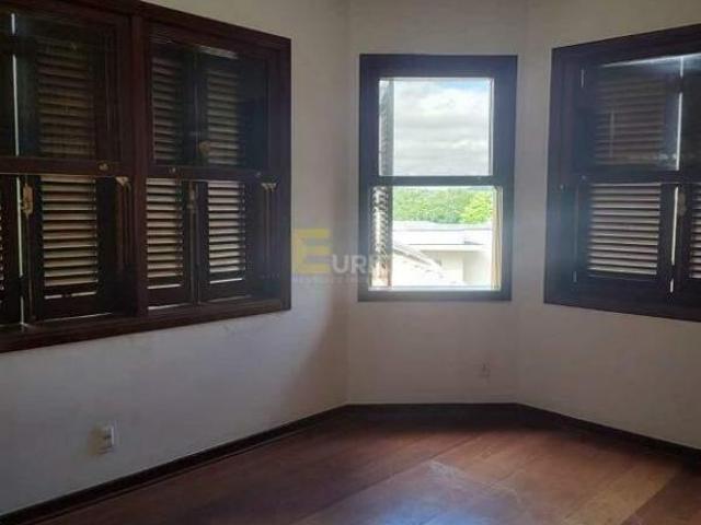 Casa em condomínio à venda no Marambaia em Vinhedo/SP