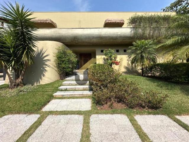 Casa em condomínio à venda no Parque Nova Campinas, com 4 suítes, lazer privativo, elevador e garage