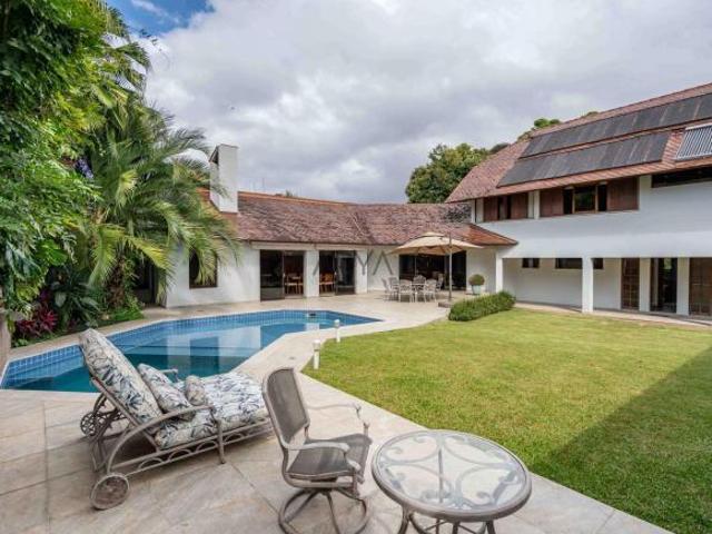 Casa em condomínio à venda no Pilarzinho ARYA1