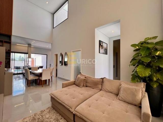 Casa em condomínio à venda no Residencial Mont&apos Alcino Valinhos/SP