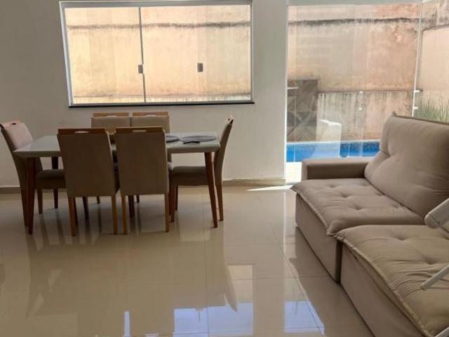 Casa em Condomínio à Venda no Suarão Itanhaém com Piscina