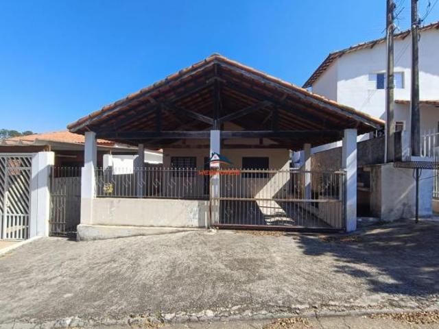Casa em Condomínio à Venda ou Locação em Cotia SP 2 Quartos, 2 Salas, 1 Banheiro, 2 Vagas de Garag
