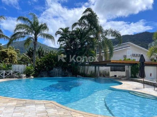Casa em Condomínio à venda ou para alugar com 3 quartos em Maresias, São Sebastião