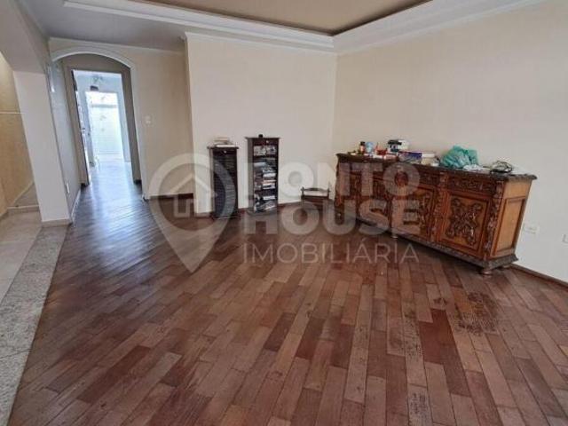Casa em condomínio à venda Planalto Paulista, 2 suítes, 2 vagas, reformada, vaga