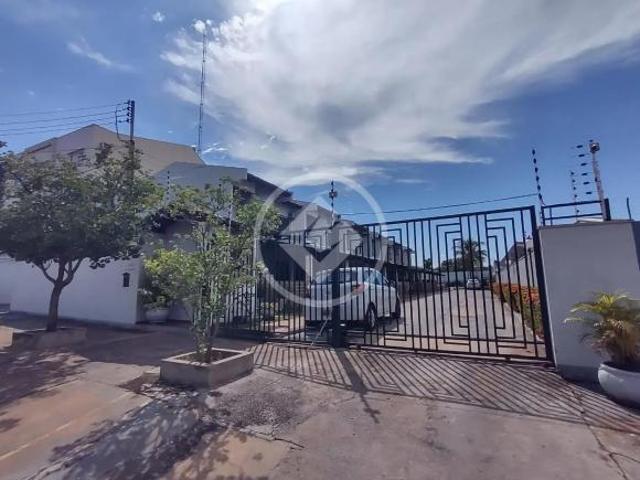 Casa em Condomínio à Venda – Residencial Santa Marta