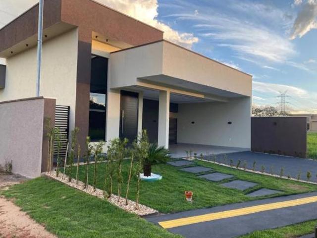 Casa em Condomínio à Venda Rosas de Leiria | Goianira GO