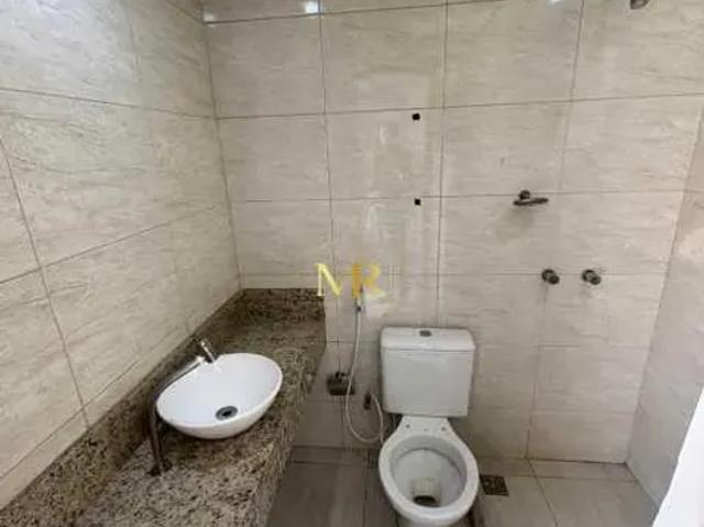 Casa em Condomínio à Locação 3 Dormitórios 1 Suíte Tanque 120 m² com Terraço e Vaga de Garag