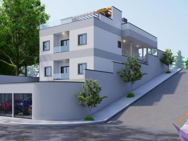 Casa em Condomínio a menos de 250 metros da praia de Massaguaçu