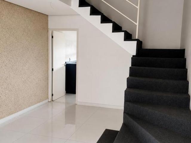 Casa em Condomínio ao Lado de Alphaville | 110m² | Vista para o Parqu