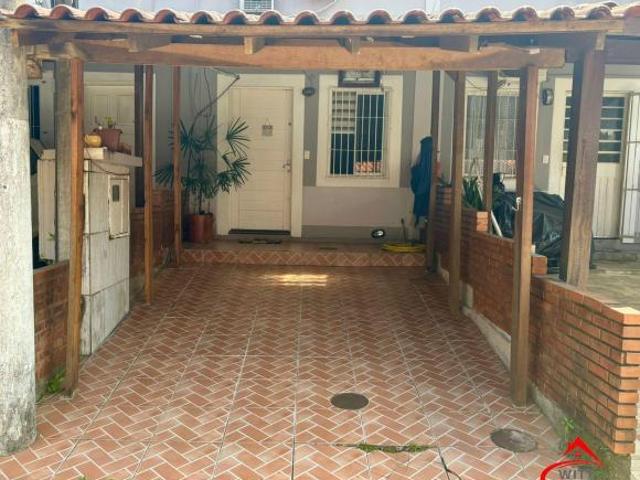 CASA EM CONDOMINIO ABERTA DOS MORROS 2 DORMITÓRIOS