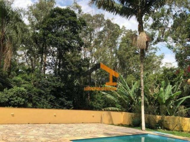 Casa em condominio acesso rodovia castelo branco km 40