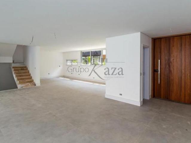 Casa em Condomínio Alto da Boa Vista 4 Suítes 450m²