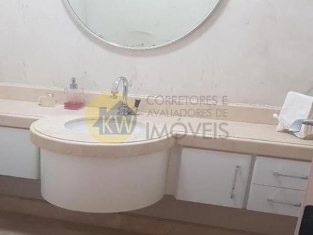 CASA EM CONDOMÍNIO ALTO DA BOA VISTA, OPORTUNIDADE ÚNICA SÓ POR R$2300.000