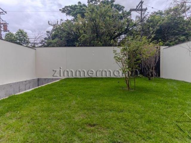 CASA EM CONDOMINIO ALTO DE PINHEIROS 4 DORMITÓRIOS
