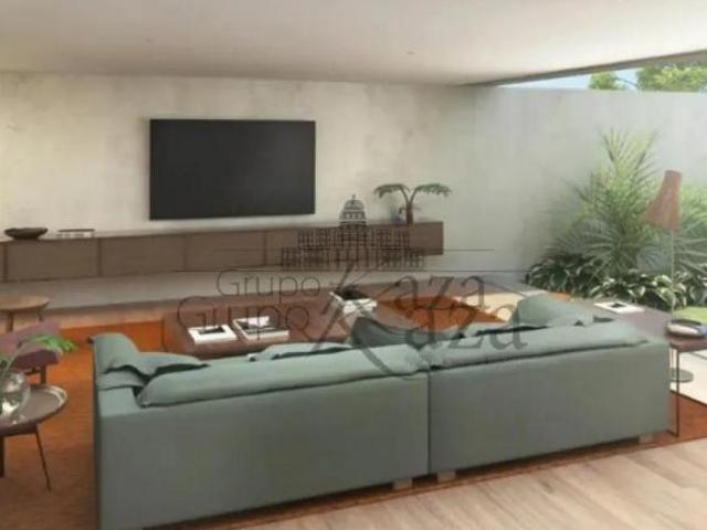 Casa em Condomínio Alto de Pinheiros 4 Suítes 489m²