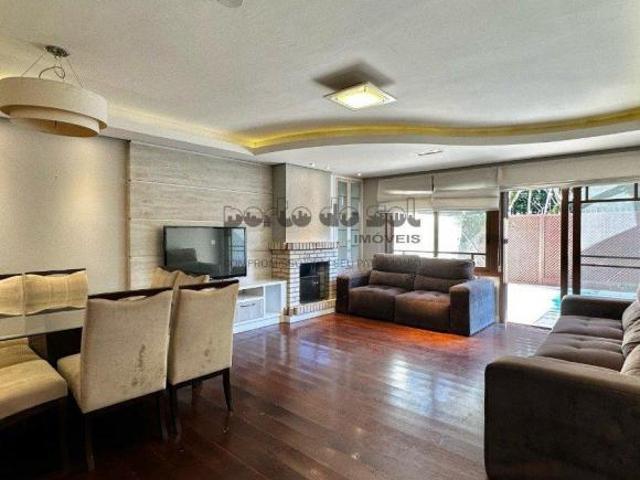 Casa em condomínio alto padrão 4 dormitórios