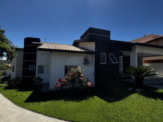 Casa em Condomínio Aluguel Valinhos SP Santa Cruz