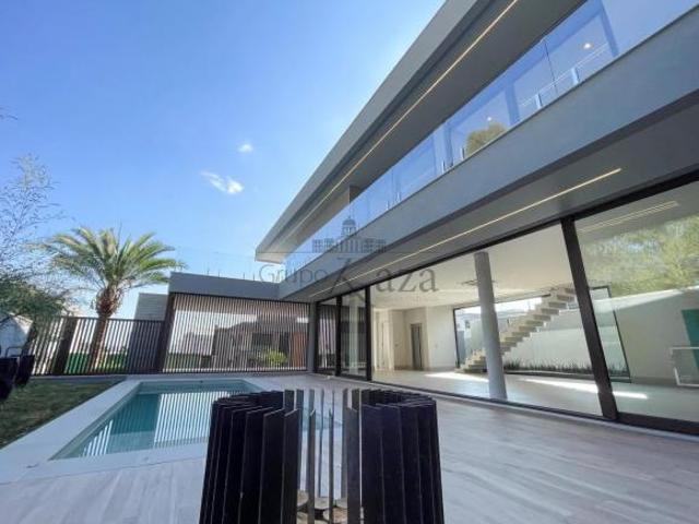 Casa em Condomínio Alphaville Condomínio Vila Solaia 4 Dormitórios 510m²