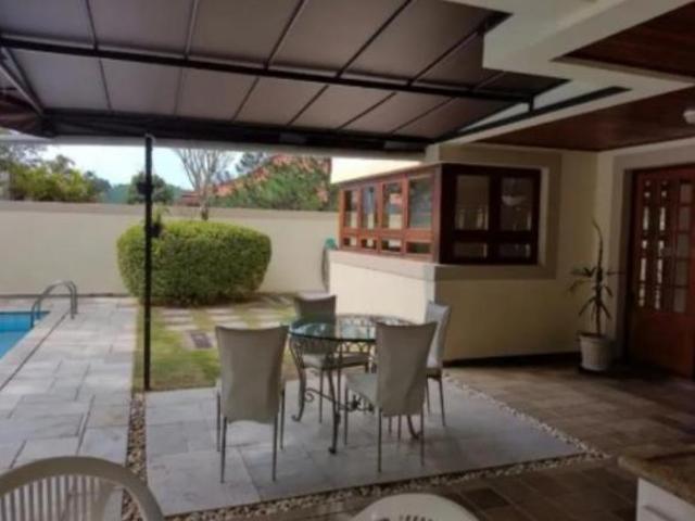 Casa em condomínio Alphaville Residencial Um
