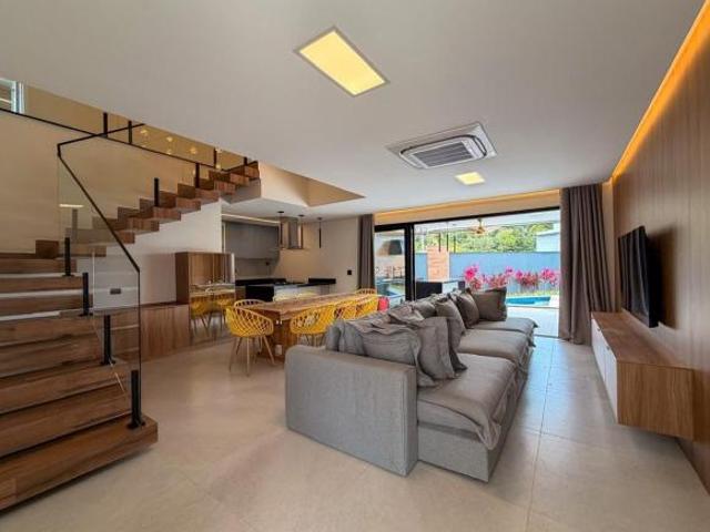 Casa em Condomínio Bosque Três Marias Peruíbe 291m2 Porteira Fechad