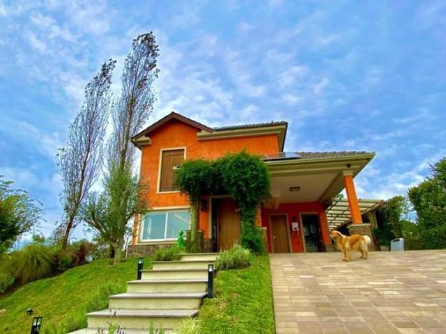 Casa em Condomínio Bairro Morada da Serra