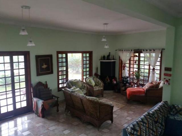 Casa em condomínio beira mar Praia de Bertioga 5 quartos