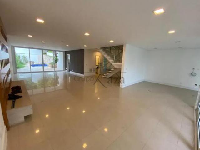 Casa em Condomínio Brooklin Paulista 4 Suítes 425m²