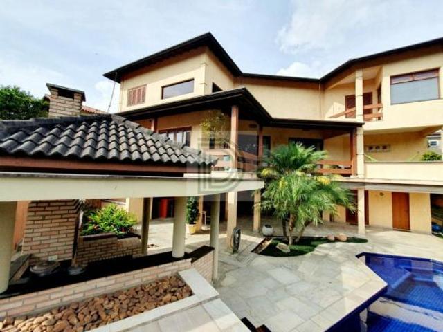 CASA EM CONDOMÍNIO GRANJA VIANNA COTIA