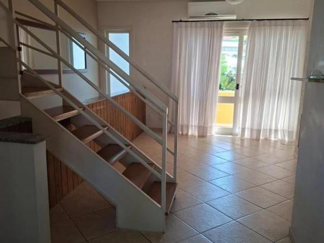 Casa em condomínio de 3 dorm. na Tristeza