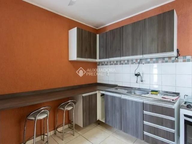 Casa em condomínio de 3 quartos a venda no bairro Tristeza