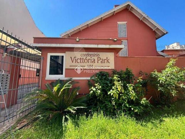 CASA EM CONDOMÍNIO DE 3 QUARTOS E GARAGEM NA ZONA SUL DE POA