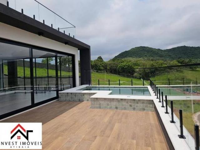 Casa em condomínio de 3 suítes à venda, 346 m² por R$ 2.295.000