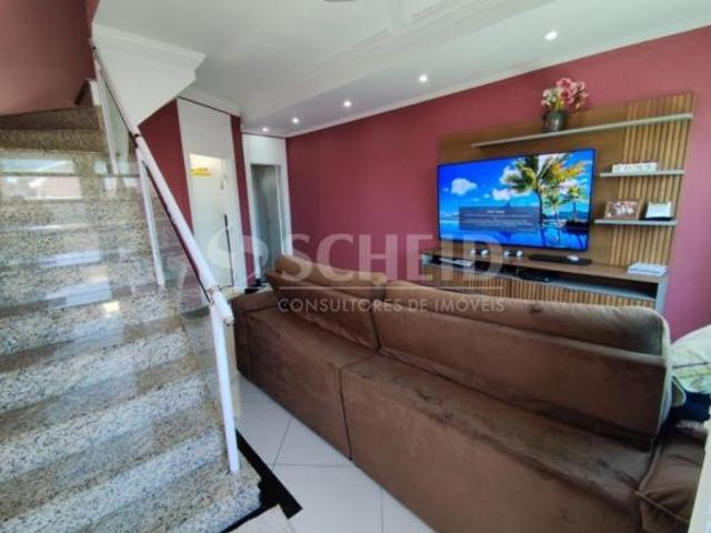 Casa em condomínio de 151m² com 2 suítes e 2 vagas à venda na Vila Marari