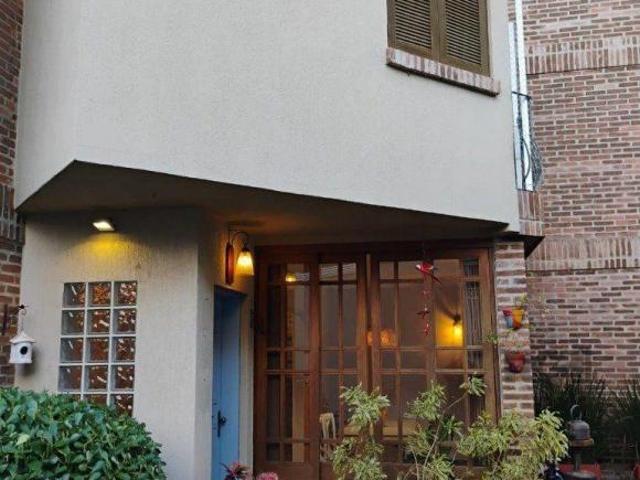 Casa em condomínio de 166m², 3 suítes 1 vaga do bairro Jardim Isabel