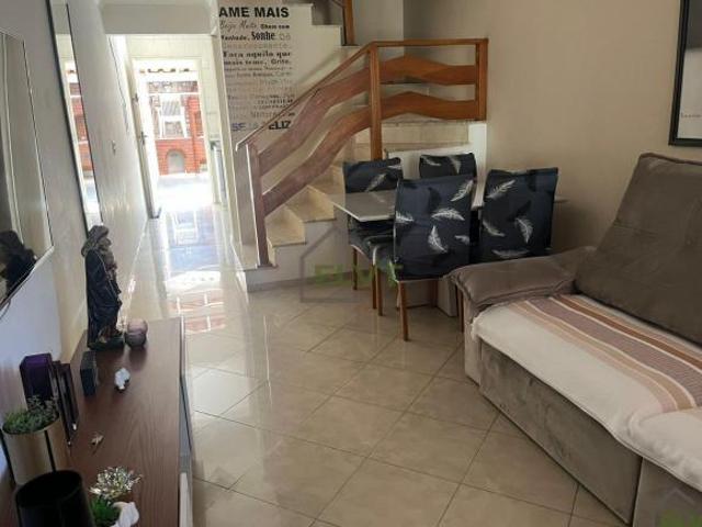 Casa em Condomínio de 200m² com 2 Quartos 1 Suíte na Granja Viana, Cotia