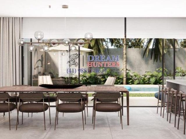 Casa em Condomínio de 266m² no bairro Santo Inácio, com 3 suítes, 4 banheiros e 4 vagas de garagem