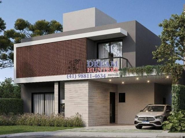 Casa em Condomínio de 262m² no bairro Santa Felicidade, com 3 suítes, 4 banheiros e 3 vagas de garag