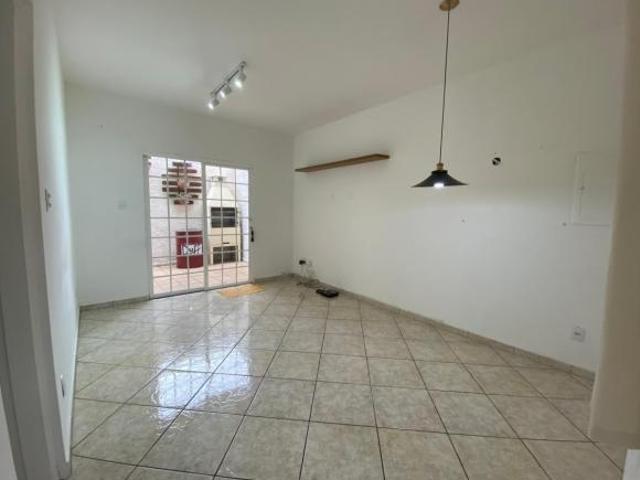 Casa em Condomínio de 80 m², 2 quartos em Jardim Torino, Cotia
