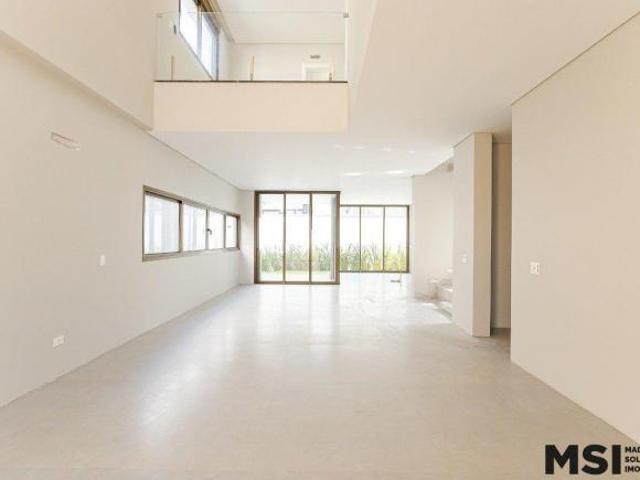 Casa em condomínio de Alto Padrão 4 suítes Harmony Village Condominium São Braz